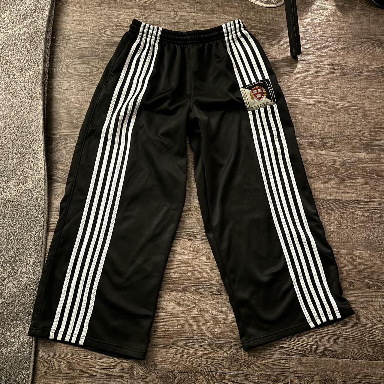 allure county sweats size xl worn a few times not... - Depop