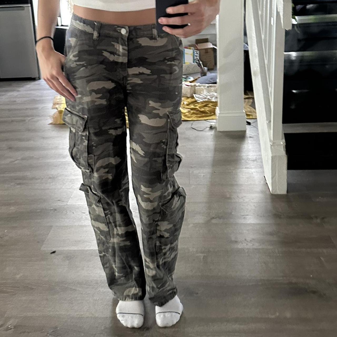 Low rise camo pants - Depop