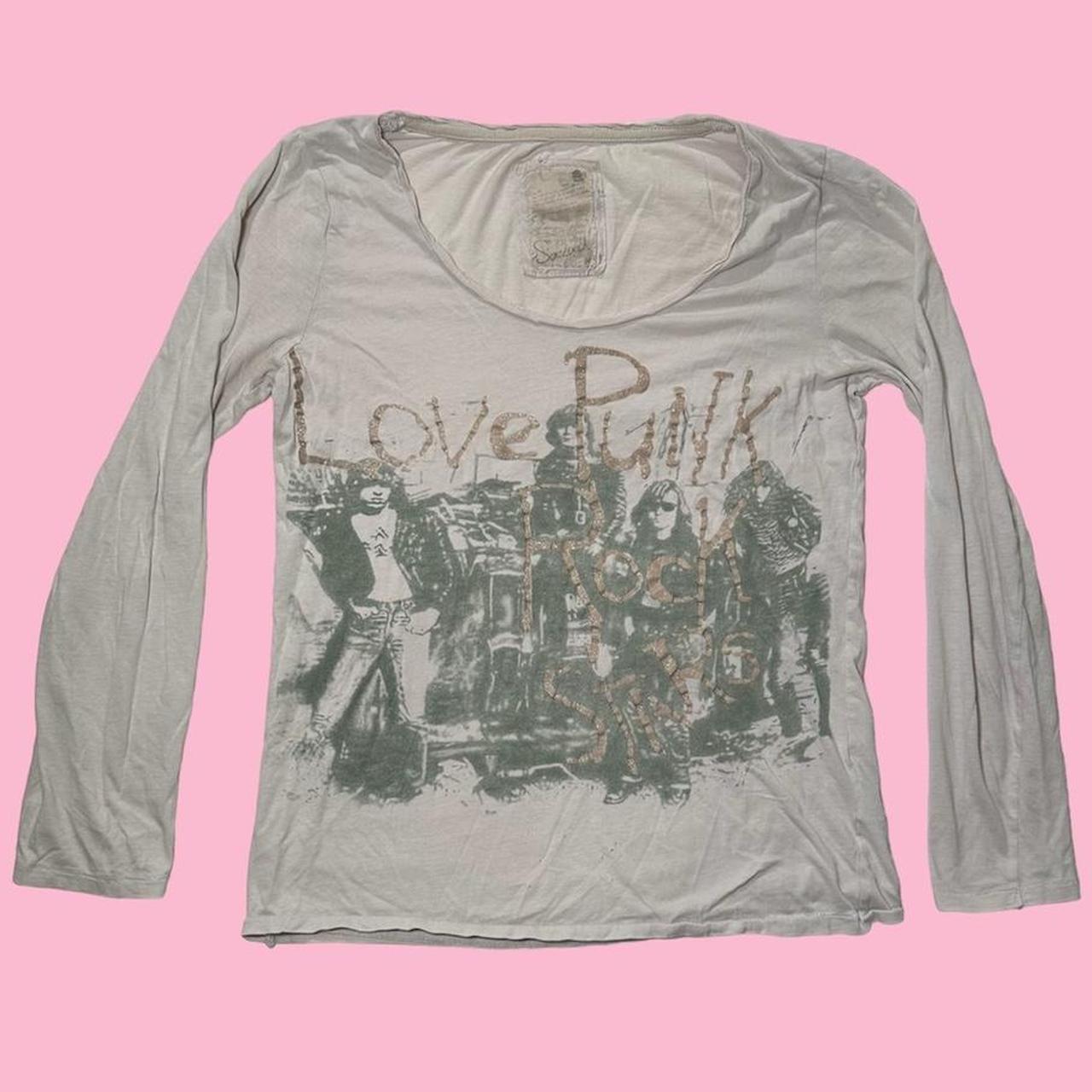 Y2K grunge long sleeve “Love punk rock stars”... - Depop