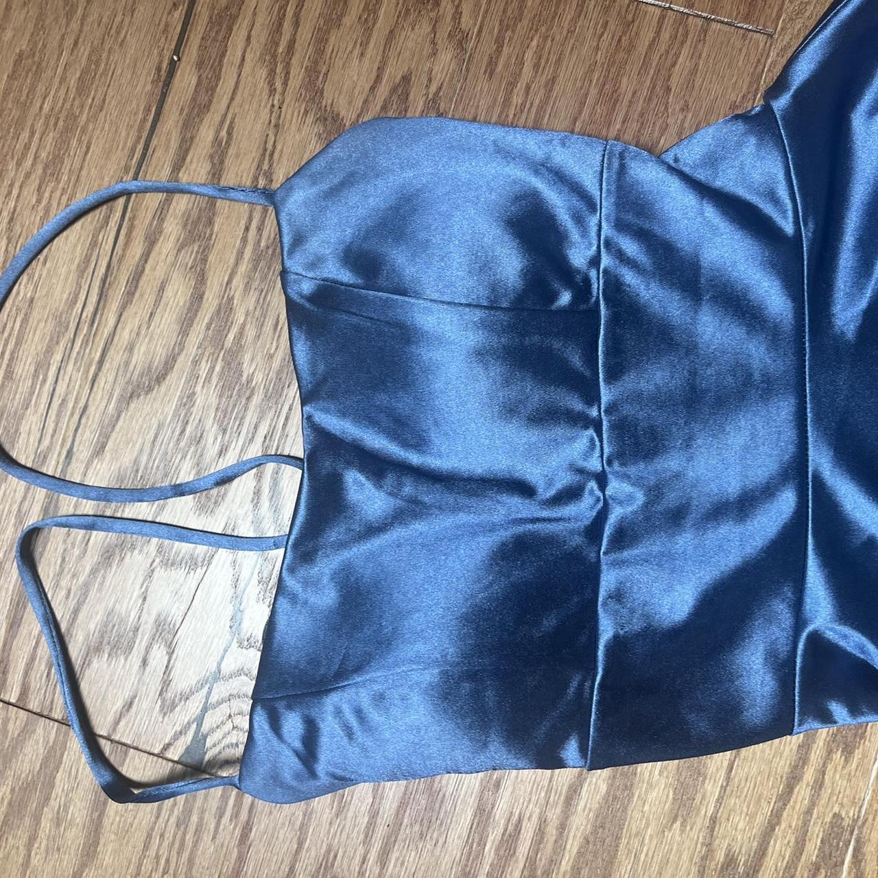 Adorable Windsor homecoming dress! I wore this... | Depop