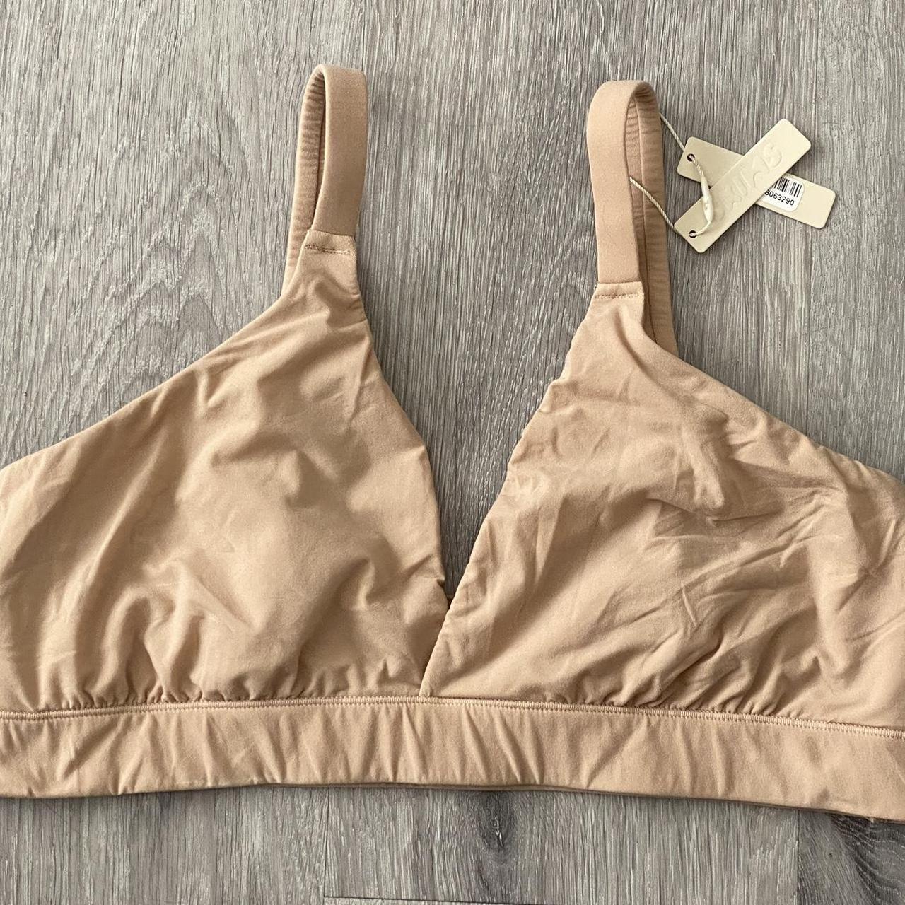 Skims Fits Everybody Triangle Bralette Plus Size 2X NWT - Depop