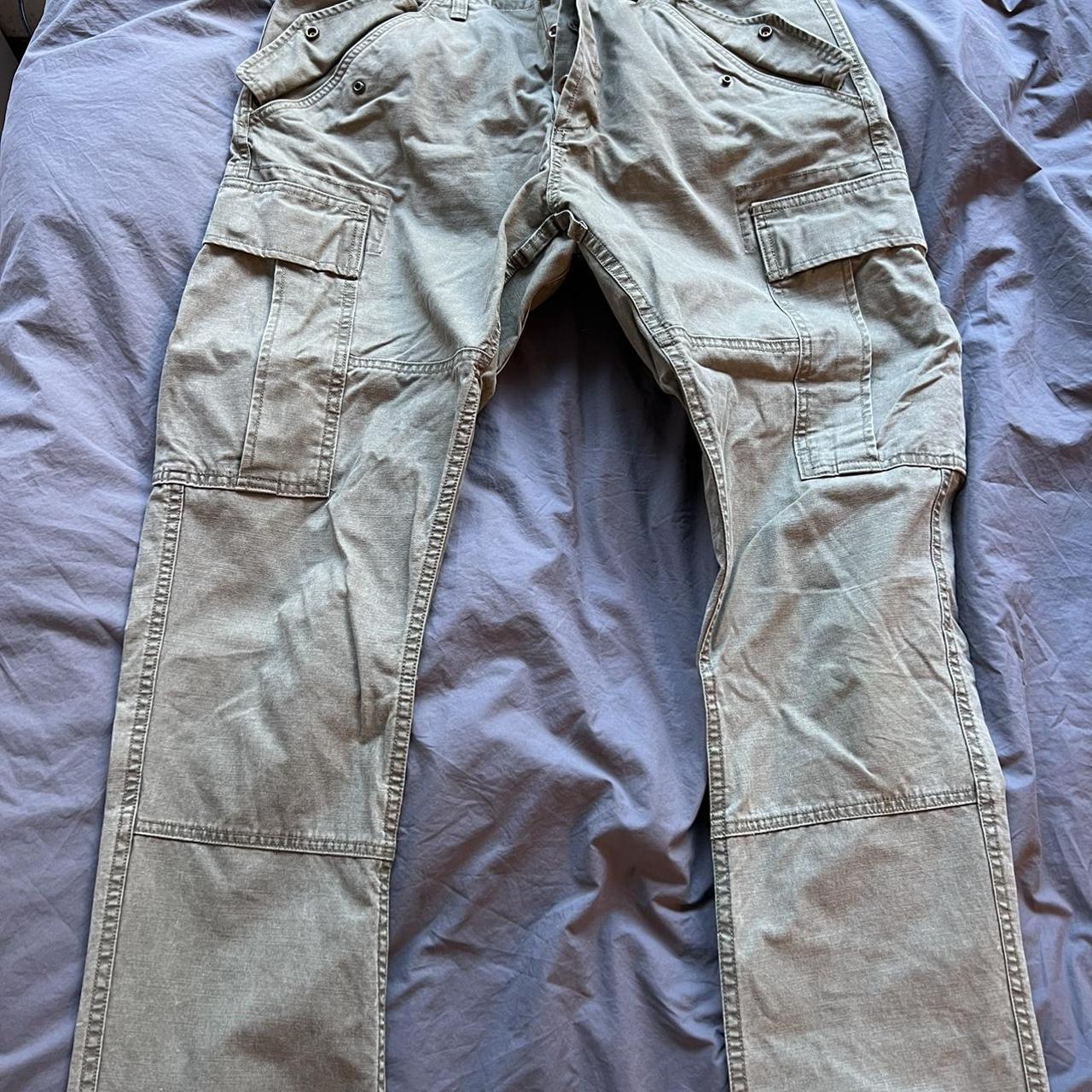 Ralph Lauren cargo pants. Only worn a few times.... - Depop