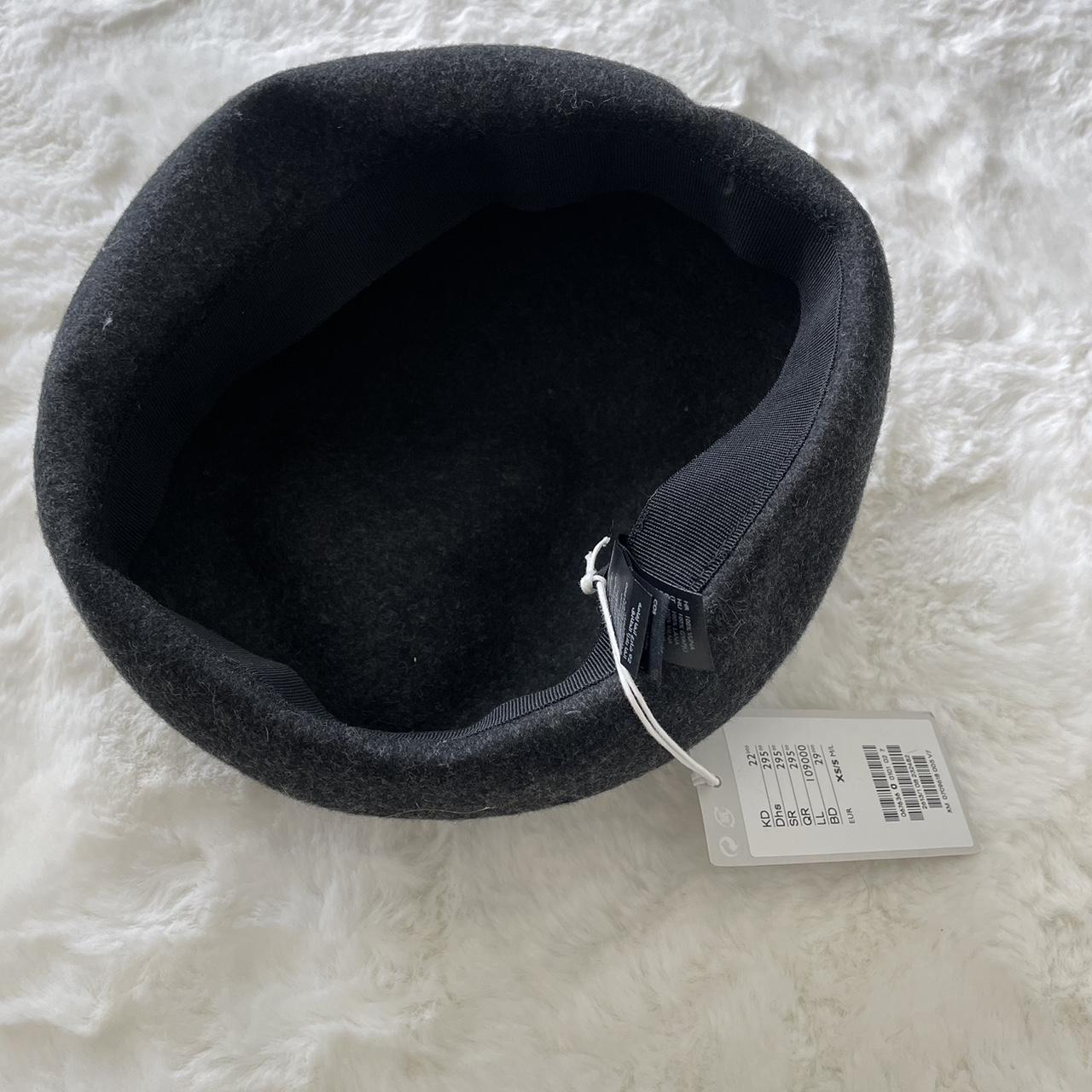 COS Women's Grey Hat | Depop