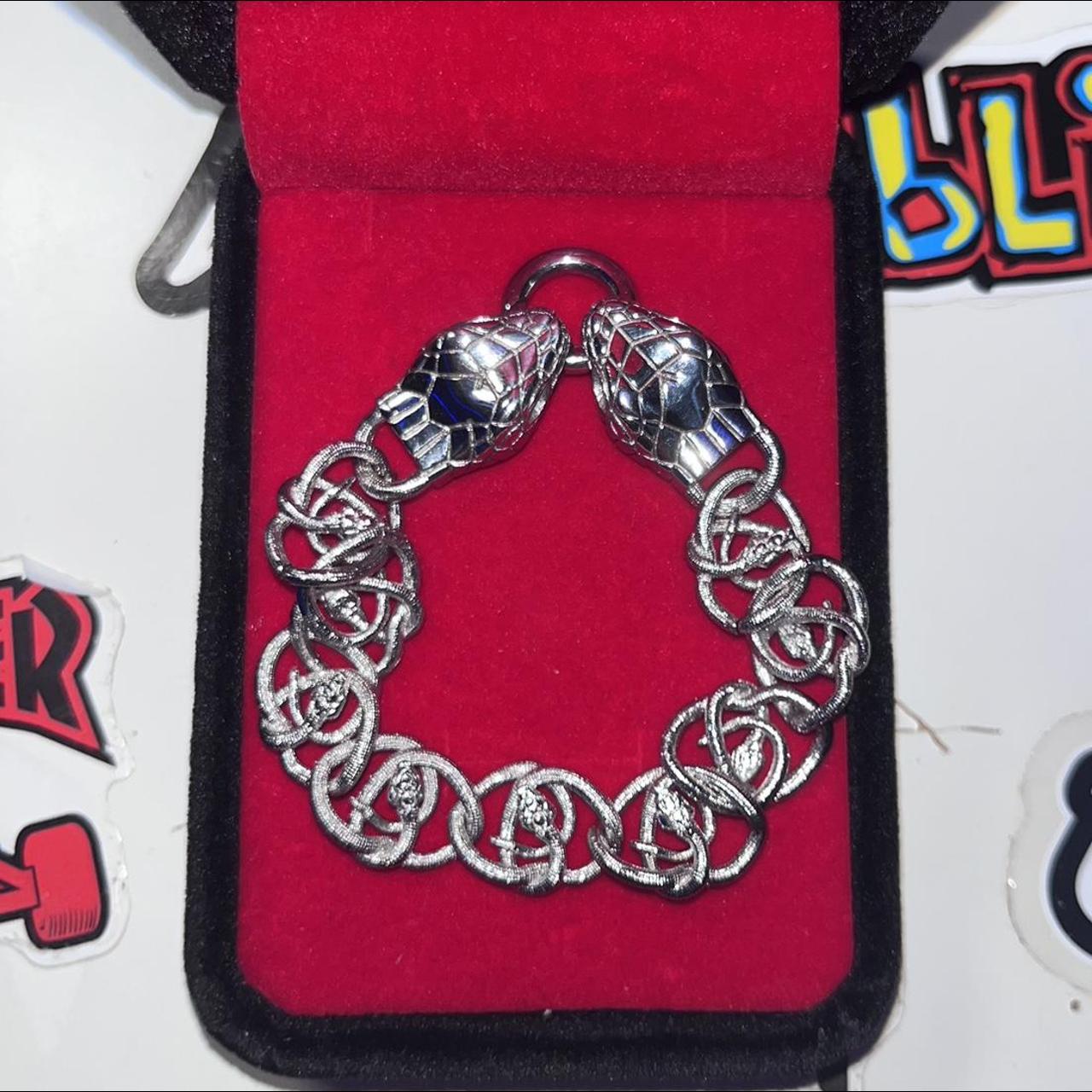 Silver Snake Head Chain 18” Mini snakes as main... - Depop