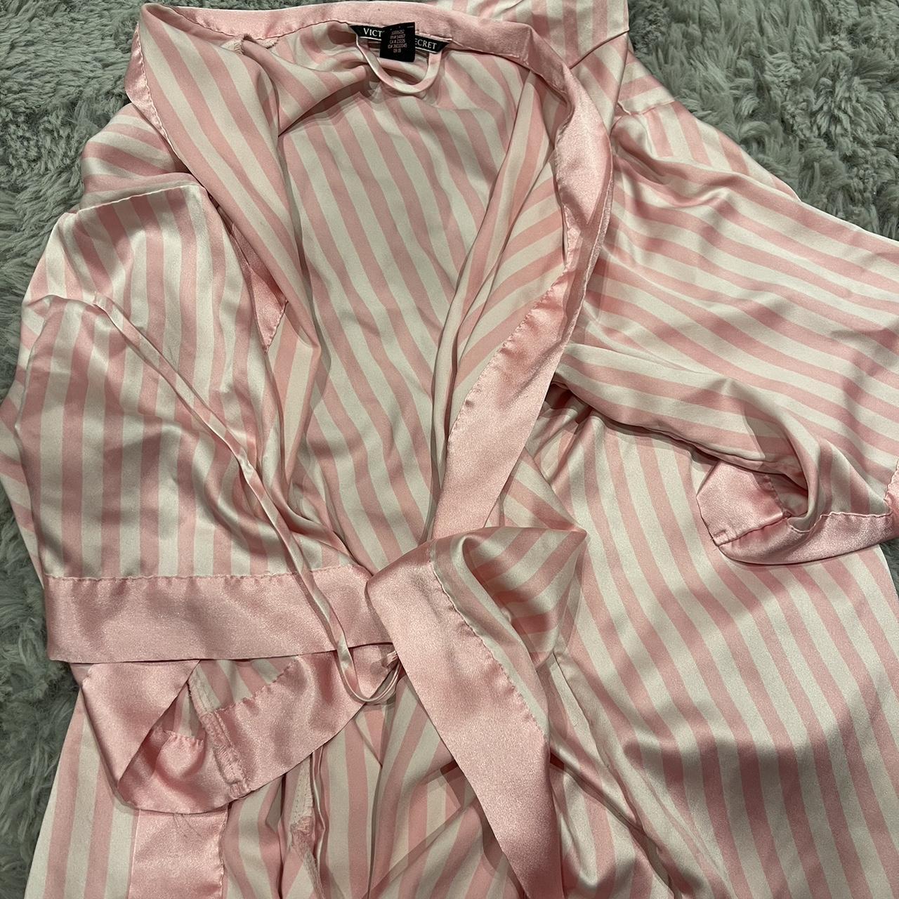 Victoria, secret satin robe - Depop
