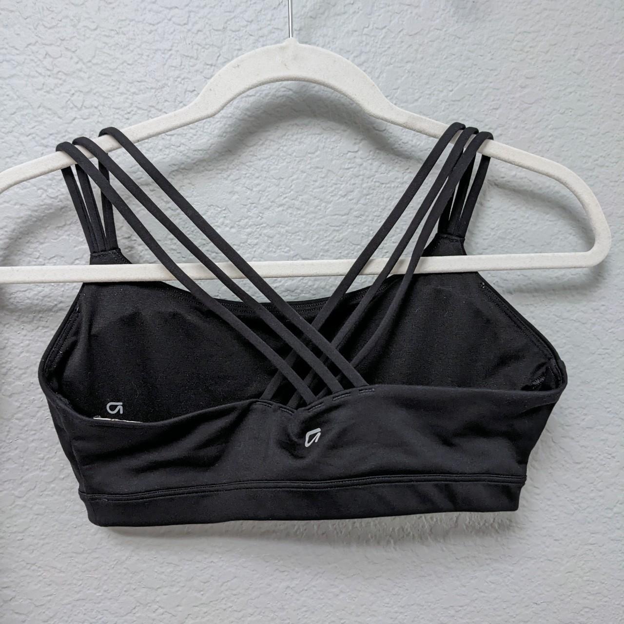Gap GapFit Eclipse strappy sports bra Size: women's... - Depop