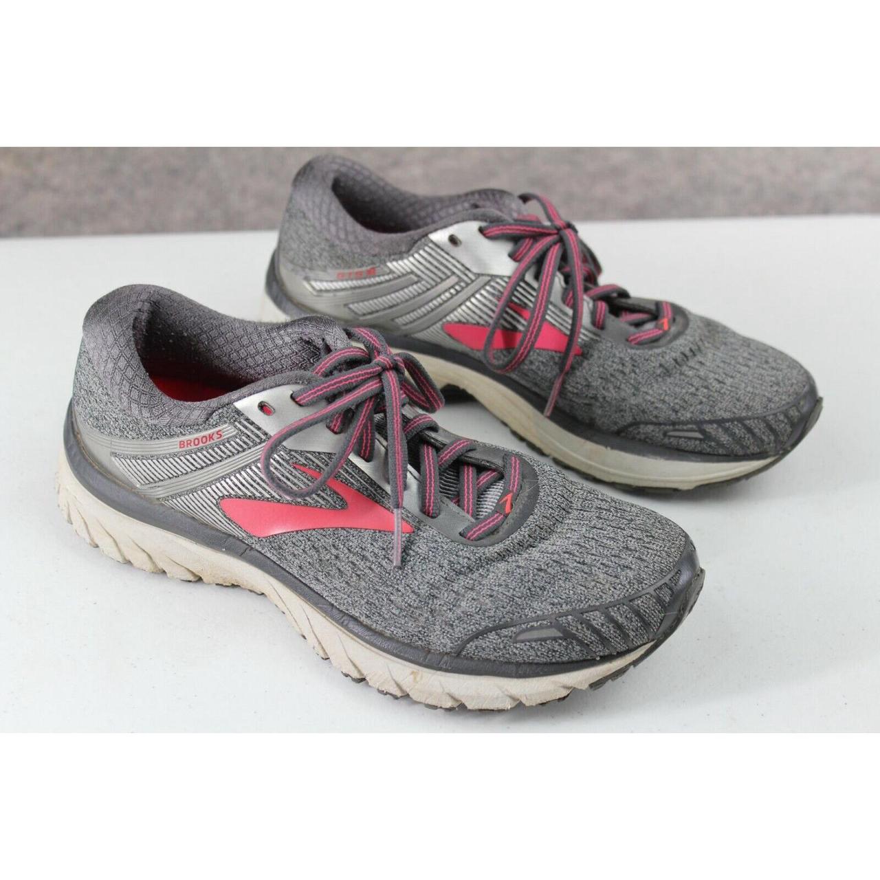 Brooks Running Shoes Women's Size 8 Medium Gray Pink... - Depop