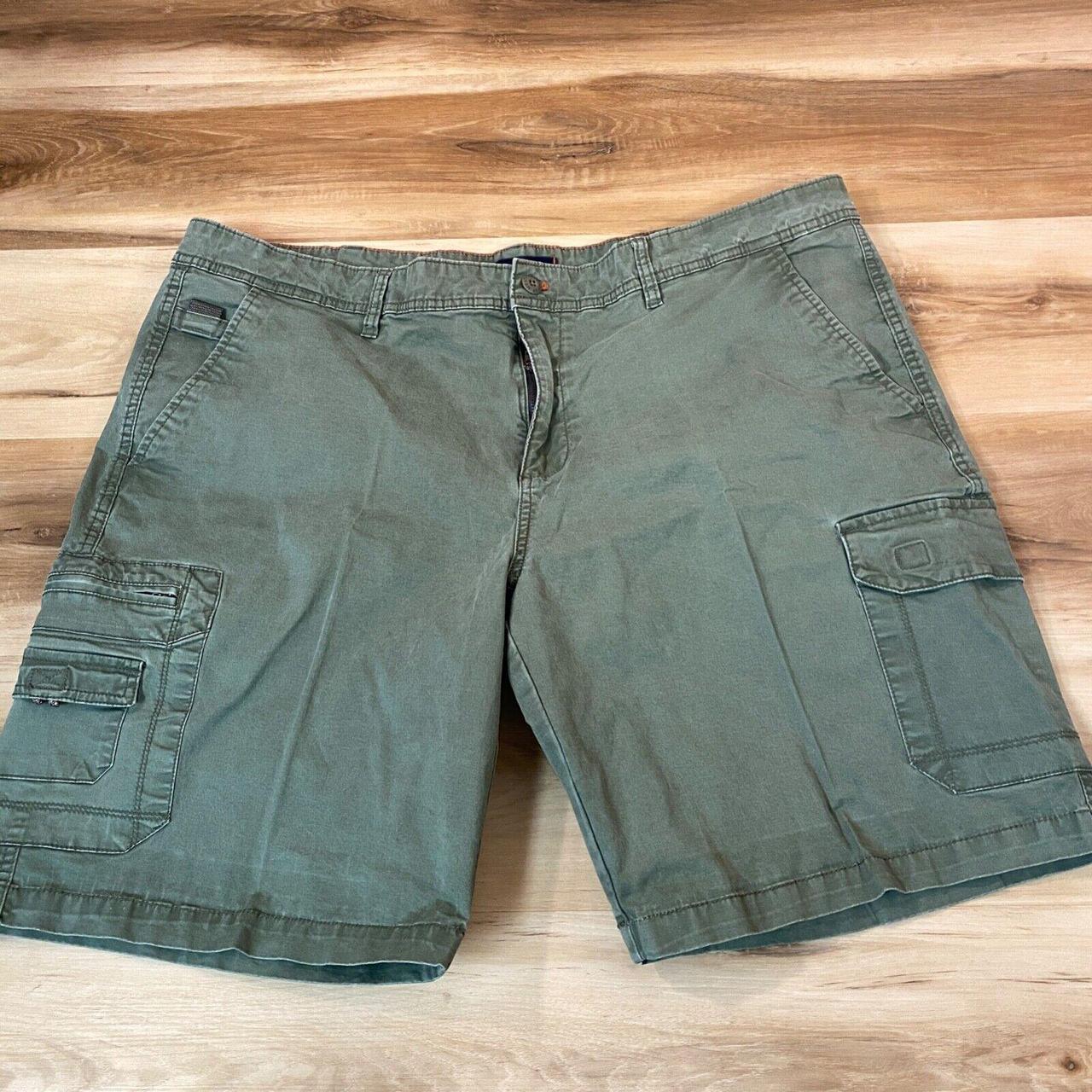 Weatherproof Shorts Mens 44 Hiking Cargo Green... - Depop