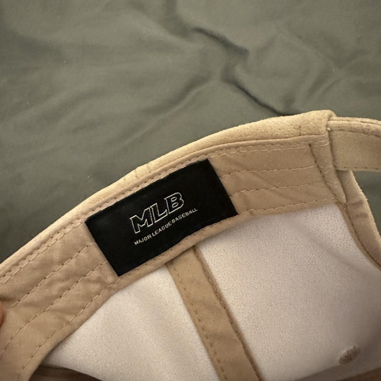 MLB Women's Tan Hat | Depop