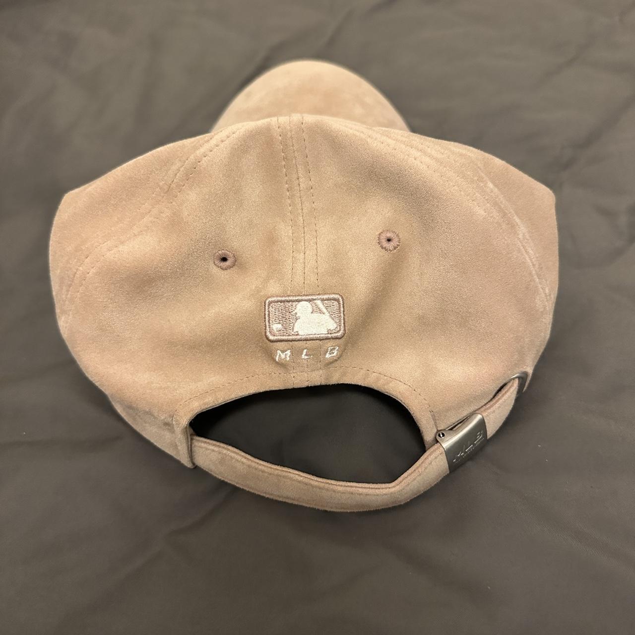 MLB Women's Tan Hat | Depop