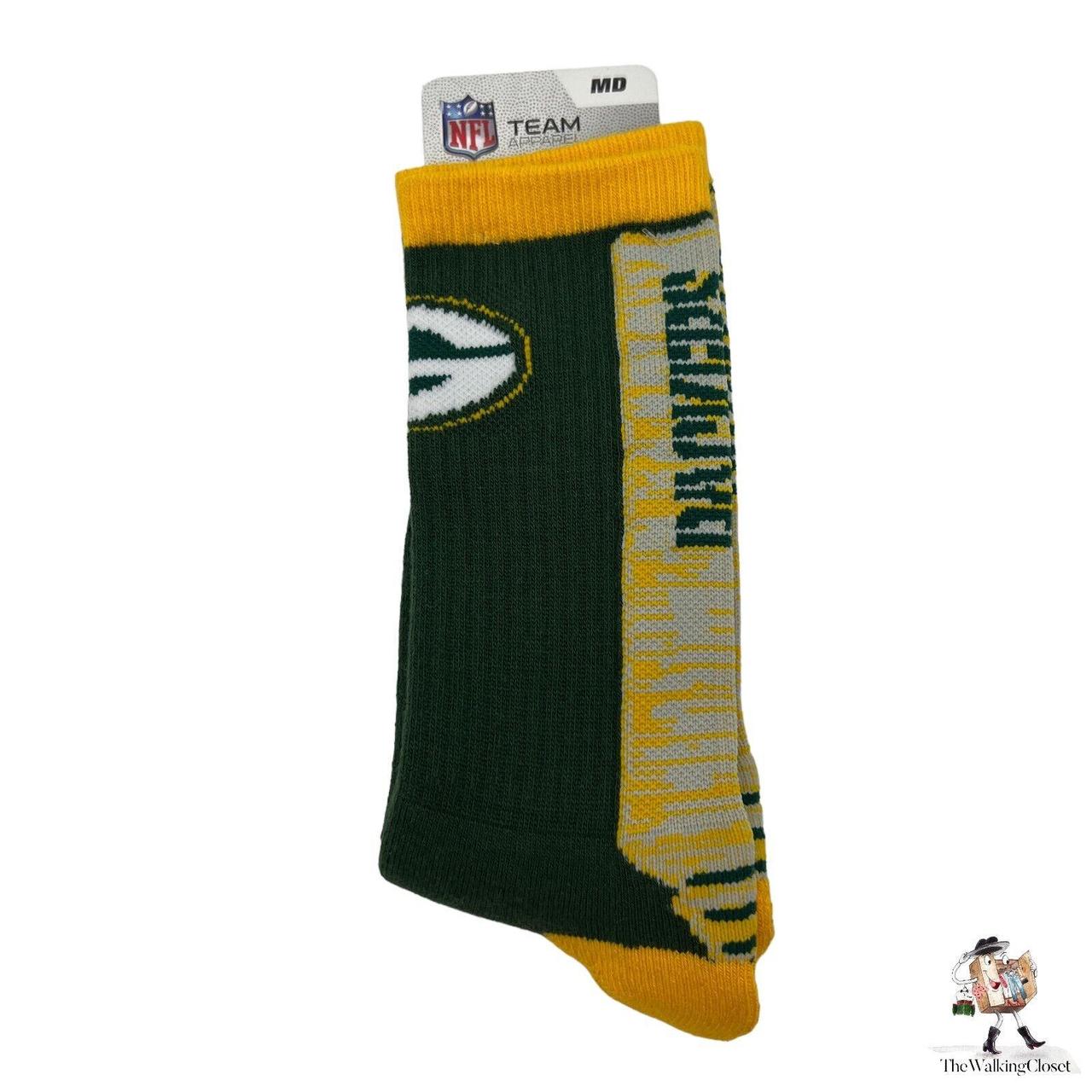 Green Bay Packers Crew Socks Mens 5-10 Medium Green... - Depop