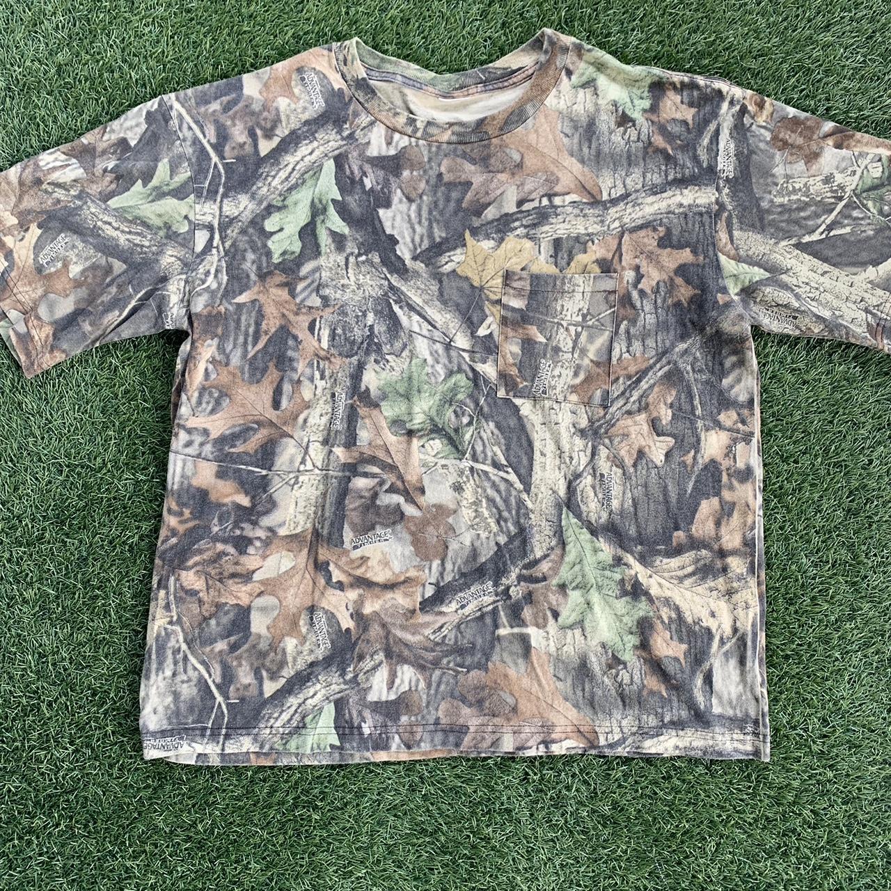 Vintage Camo Pocket Shirt Size tag ripped out by... - Depop