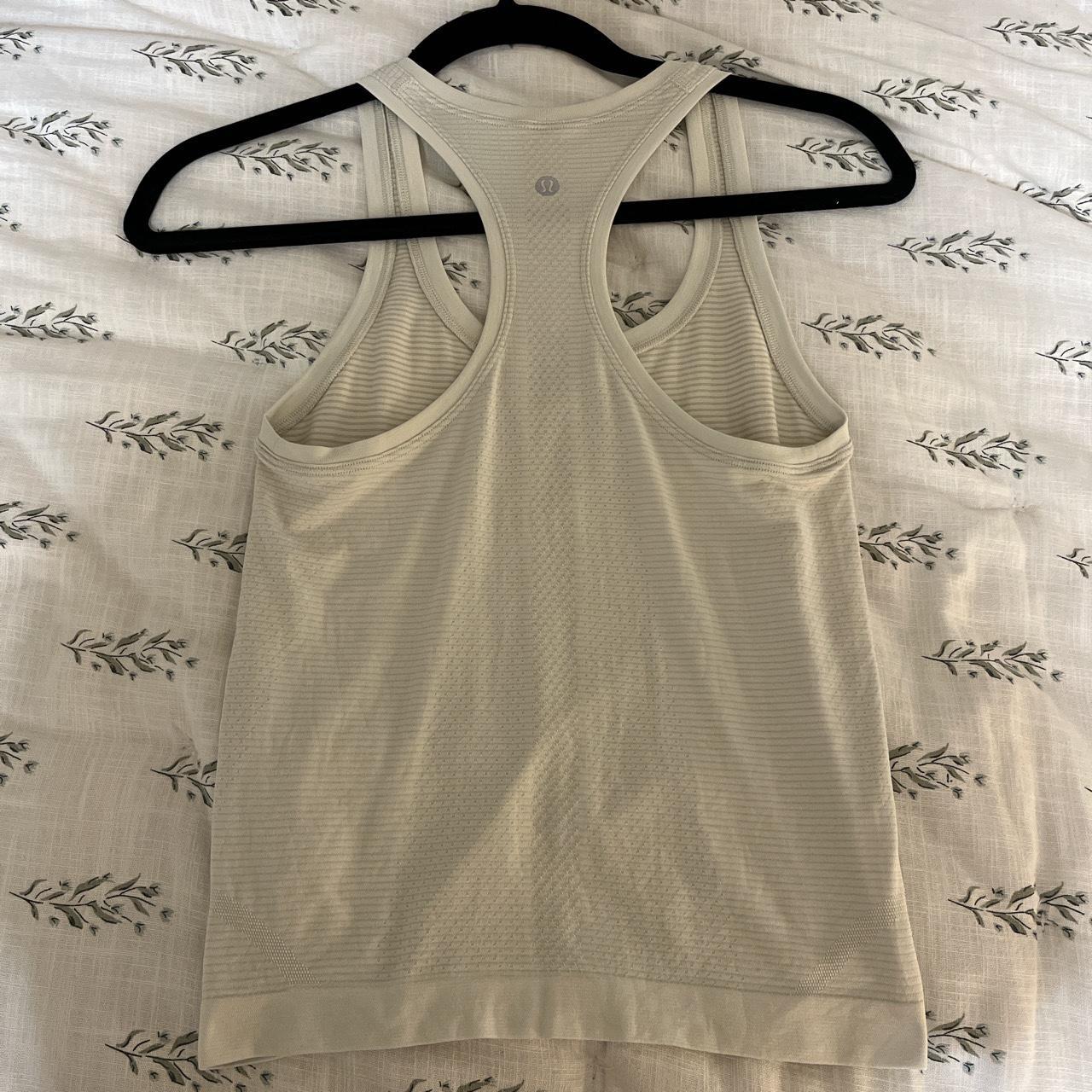 !!TRADE OR PURCHASE!! you can buy for $40 Lululemon... - Depop
