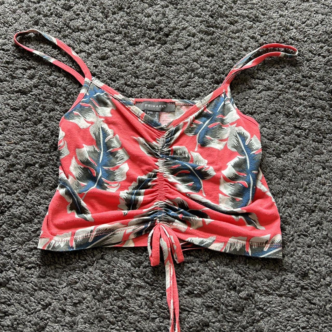 Red floral crop top primark size 4 - Depop