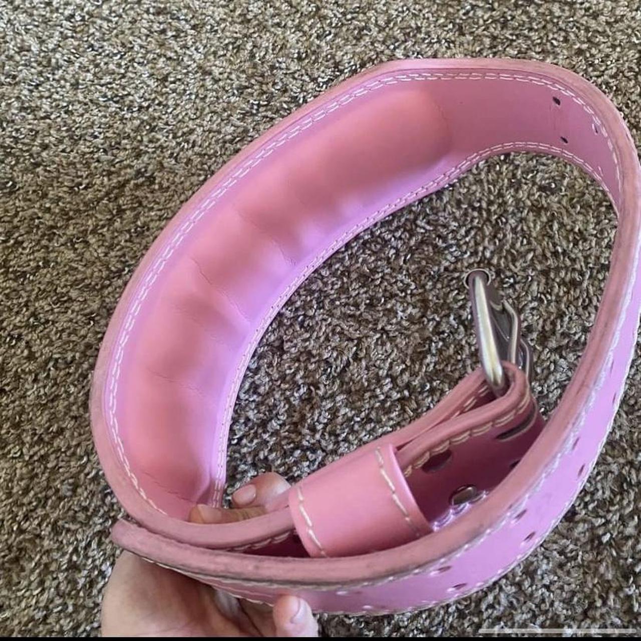 UPPPER PINK LIFTING BELT SIZE SMALL barely used... - Depop