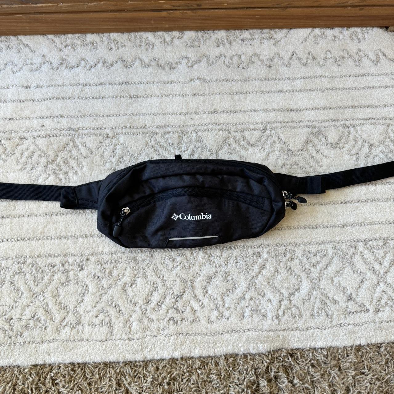 Columbia black Fanny pack No flaws/excellent... - Depop