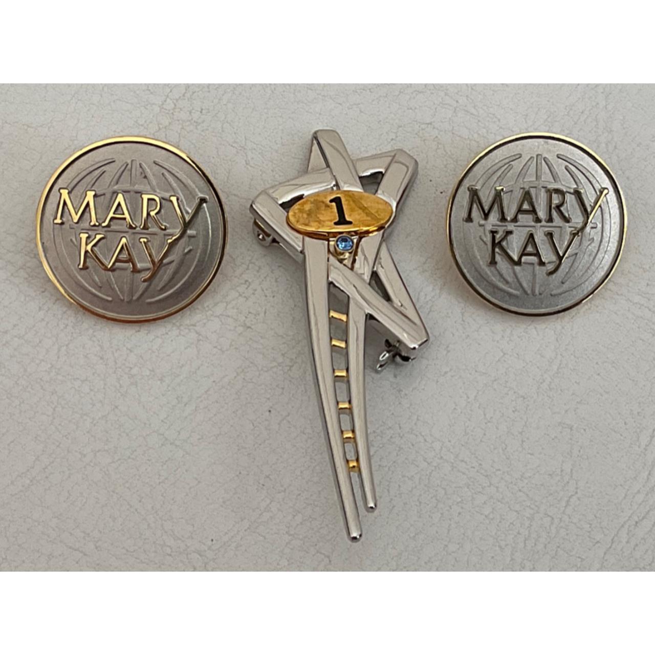 3 Mary Kay Consultant Lapel Pins Like New... - Depop