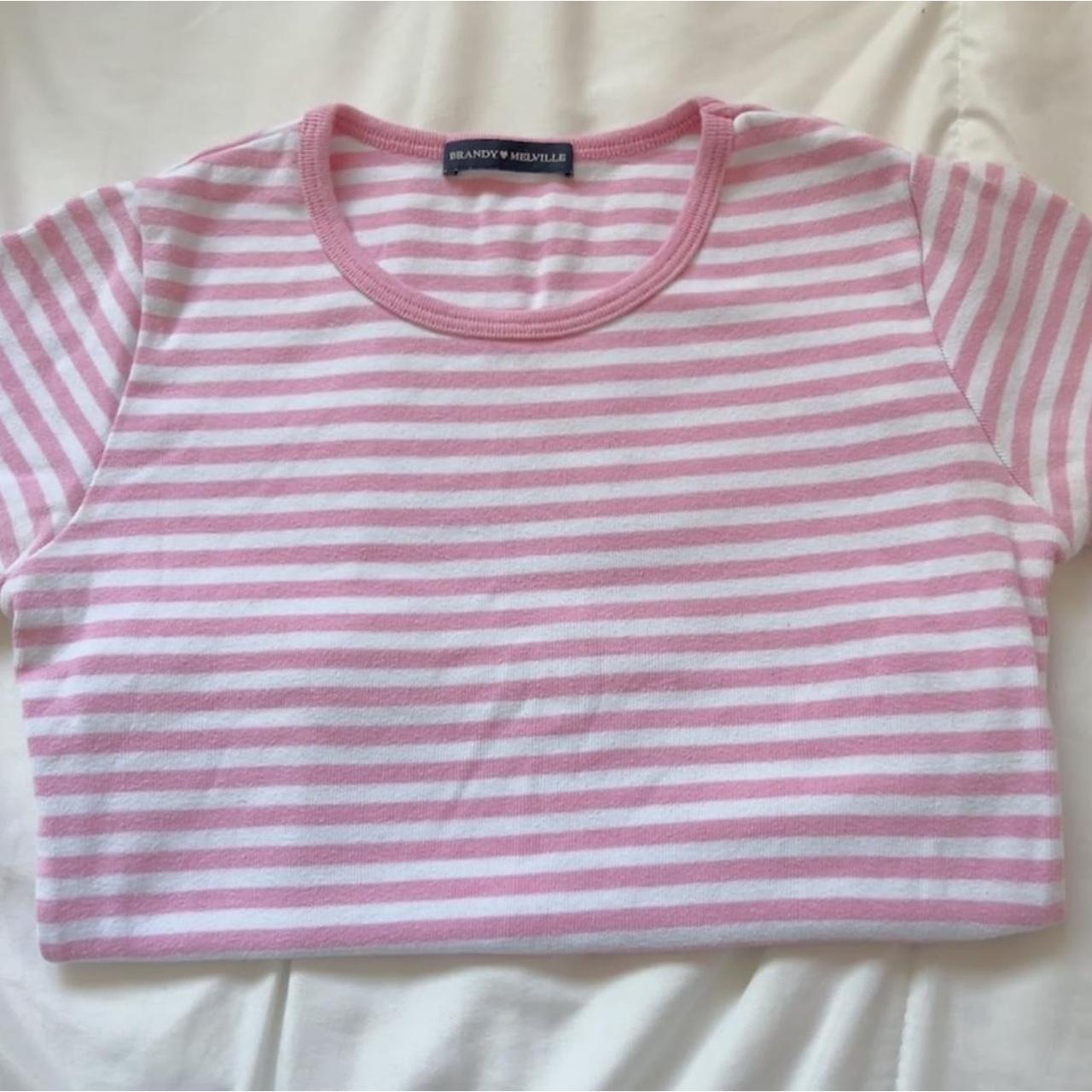 Brandy Melville Women's Pink Crop-top | Depop