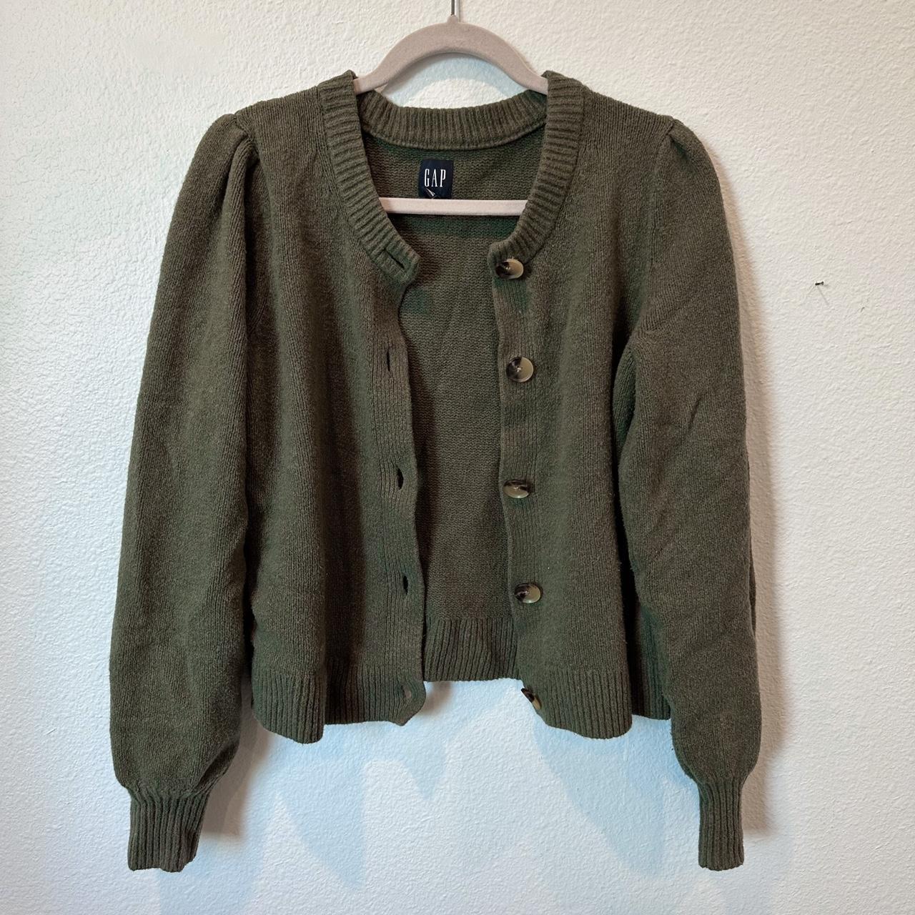 GAP Cashsoft puff sleeve cardigan 🦋ALL OFFERS... - Depop GAP Cashsoft puff sleeve cardigan 🦋ALL OFFERS... - Depop