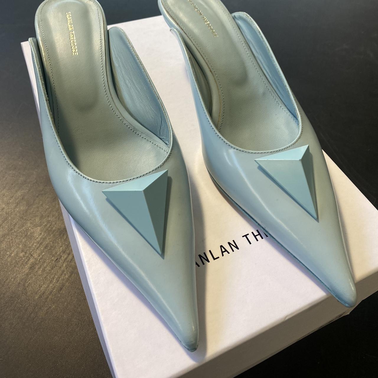 Scanlon Theodore point mule pumps. Kitten heel,... - Depop