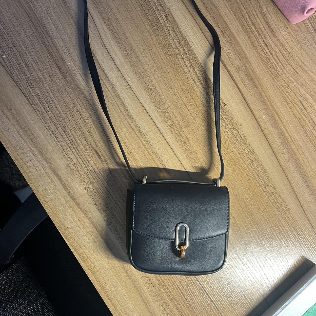 cute target going out bag small with back pocket and... - Depop