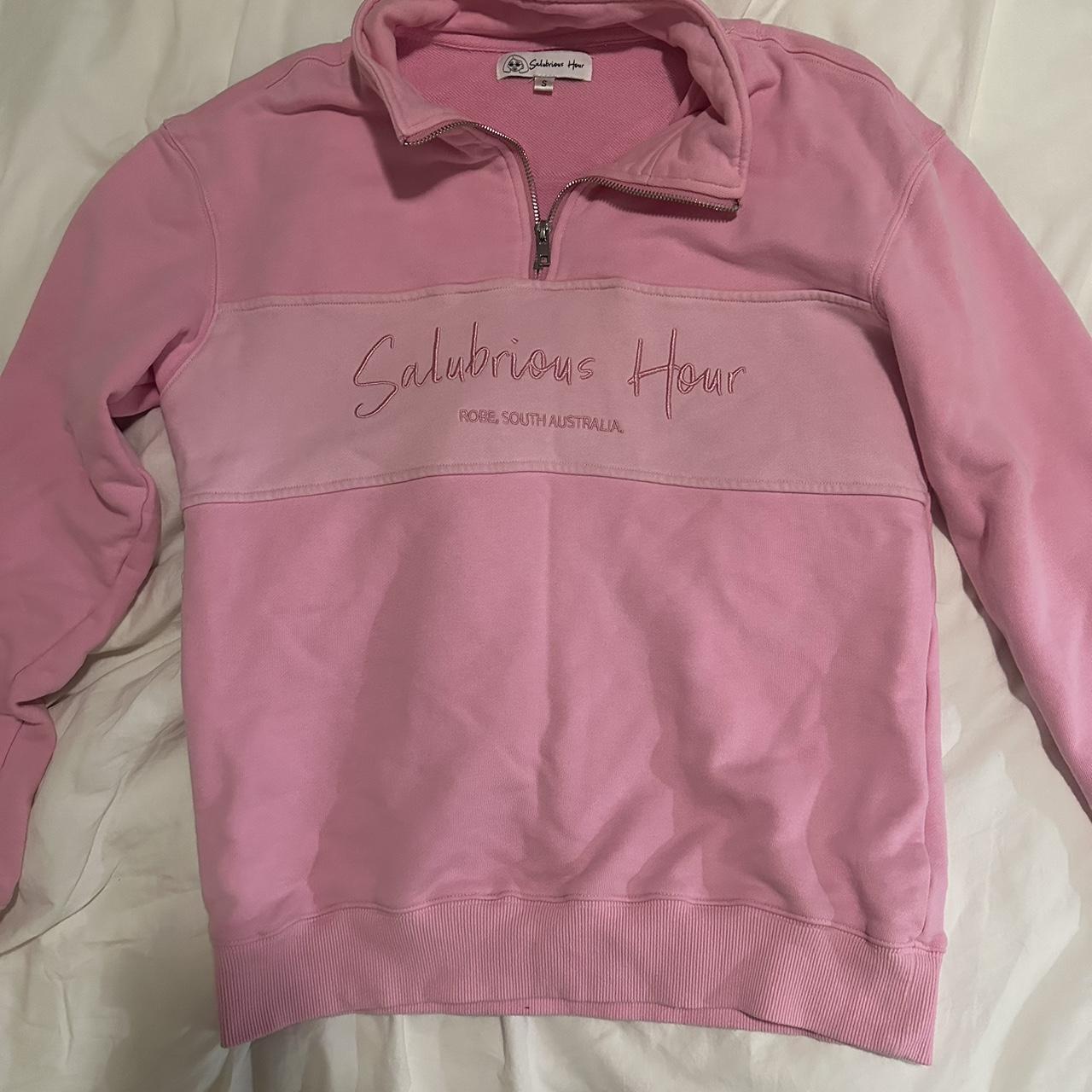 Salubrious hour quarter zip like new worn a few... | Depop