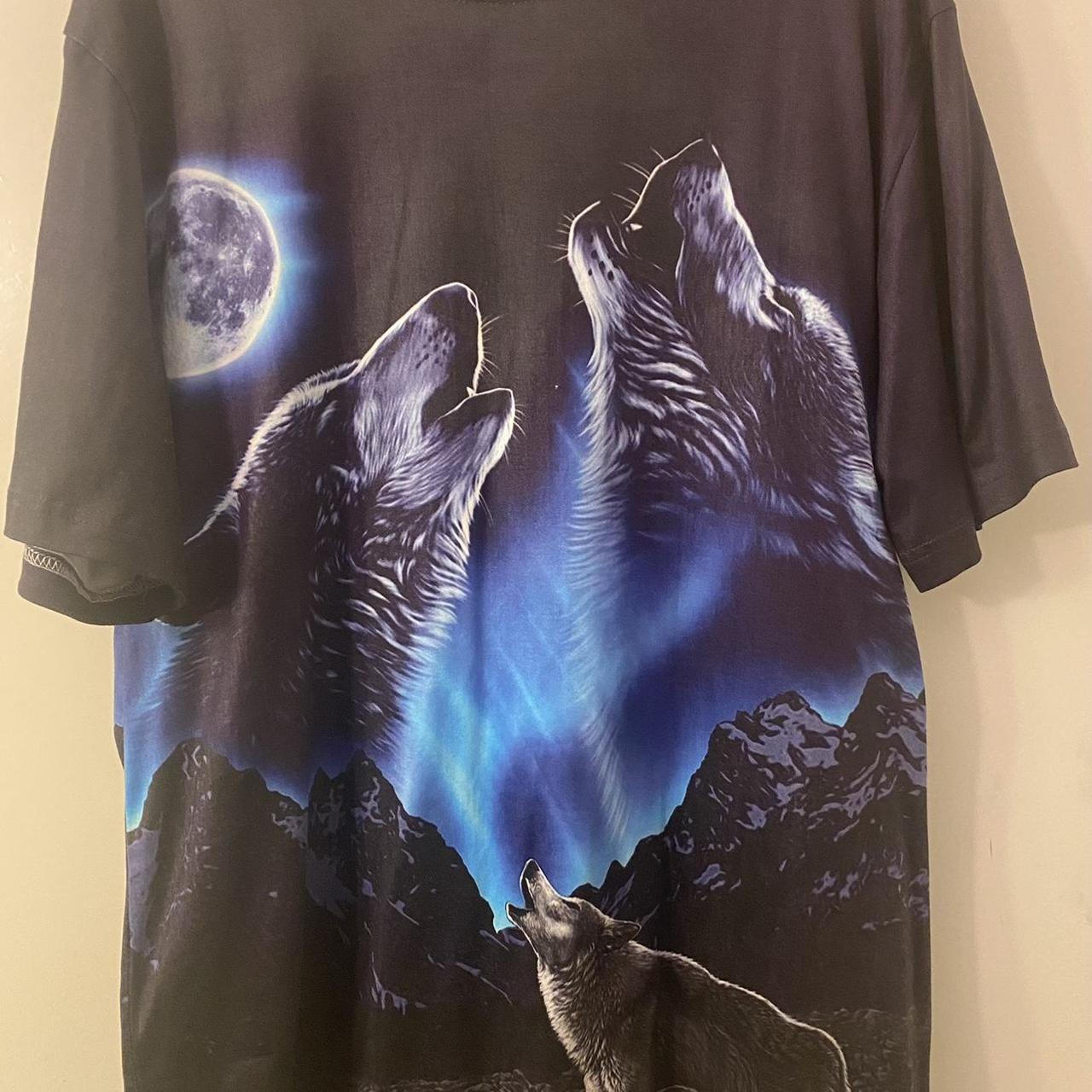 SIGMA WOLF SHIRT🐺🐺🐺 fits like a extra... - Depop