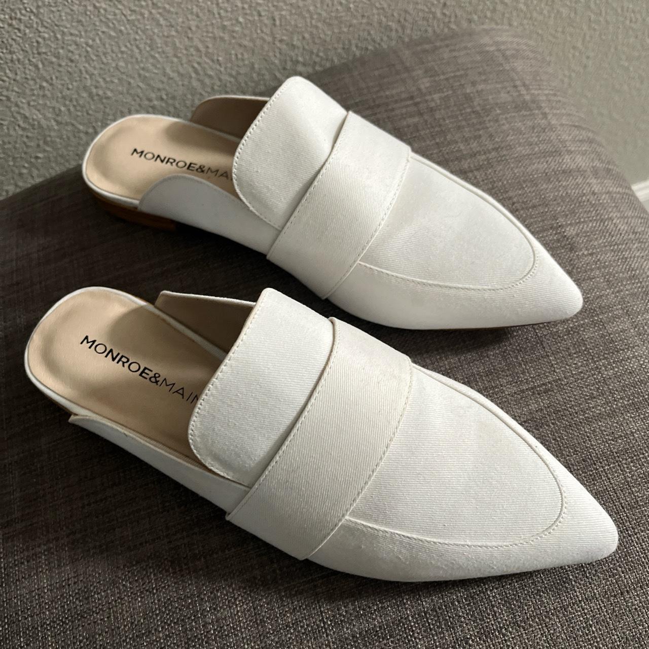 Women's White Slides | Depop