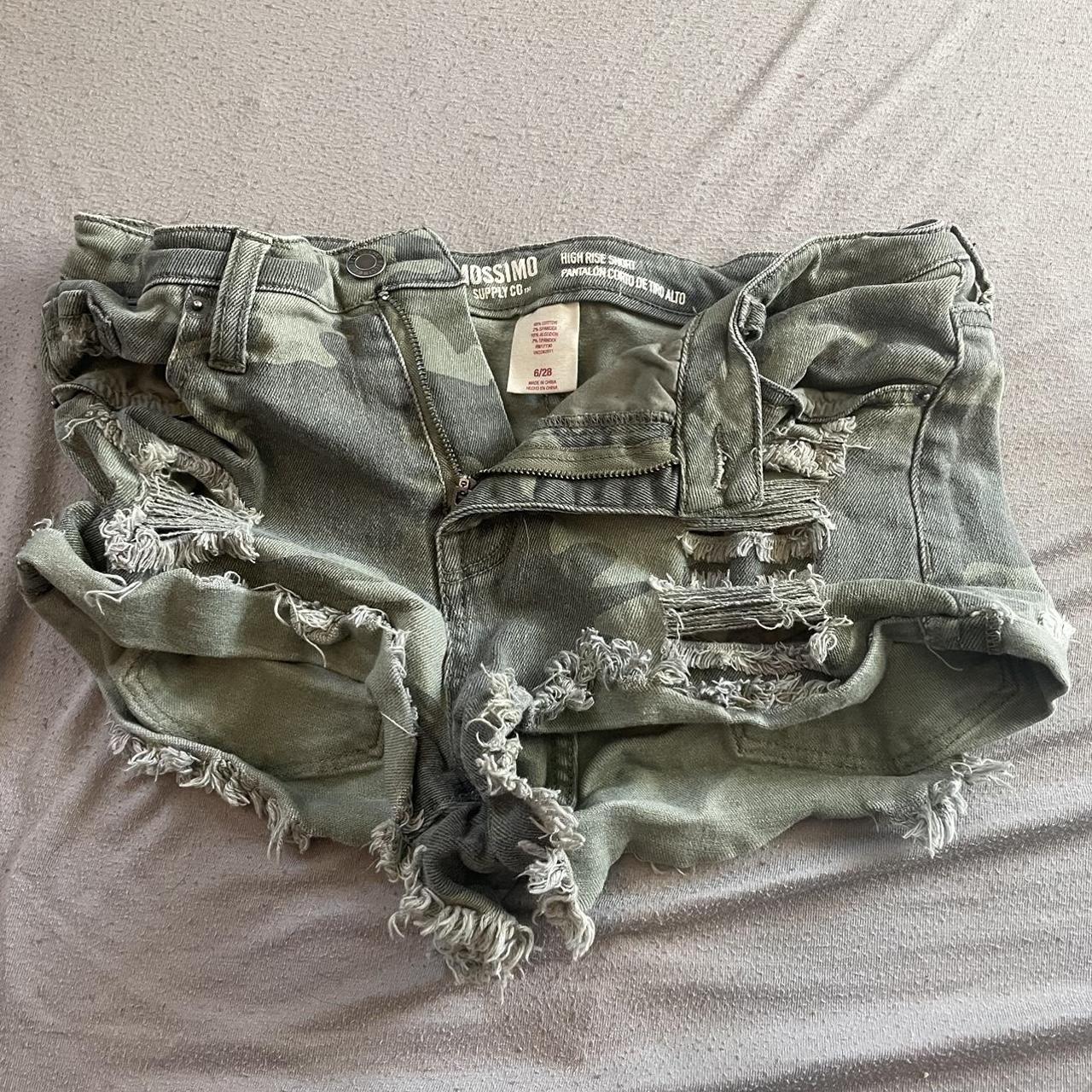 Mossimo Women's Green Shorts | Depop