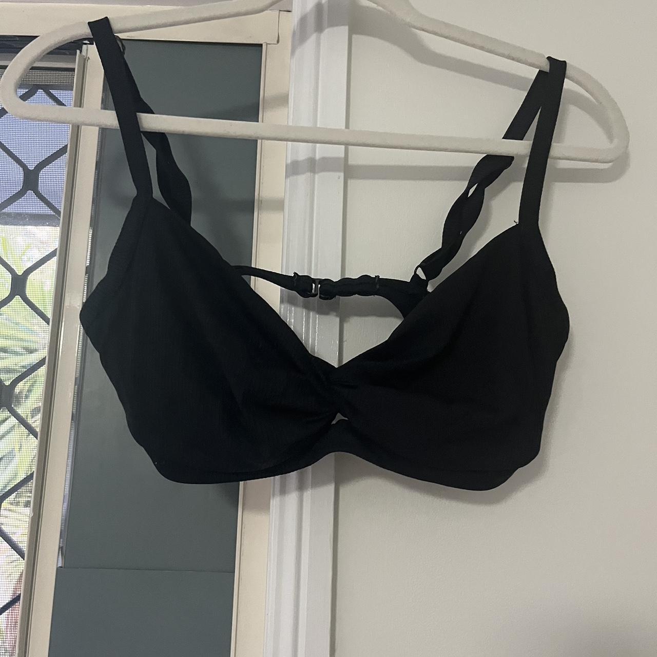 Rip Curl ribbed, twist-front bikini with underwire -... - Depop