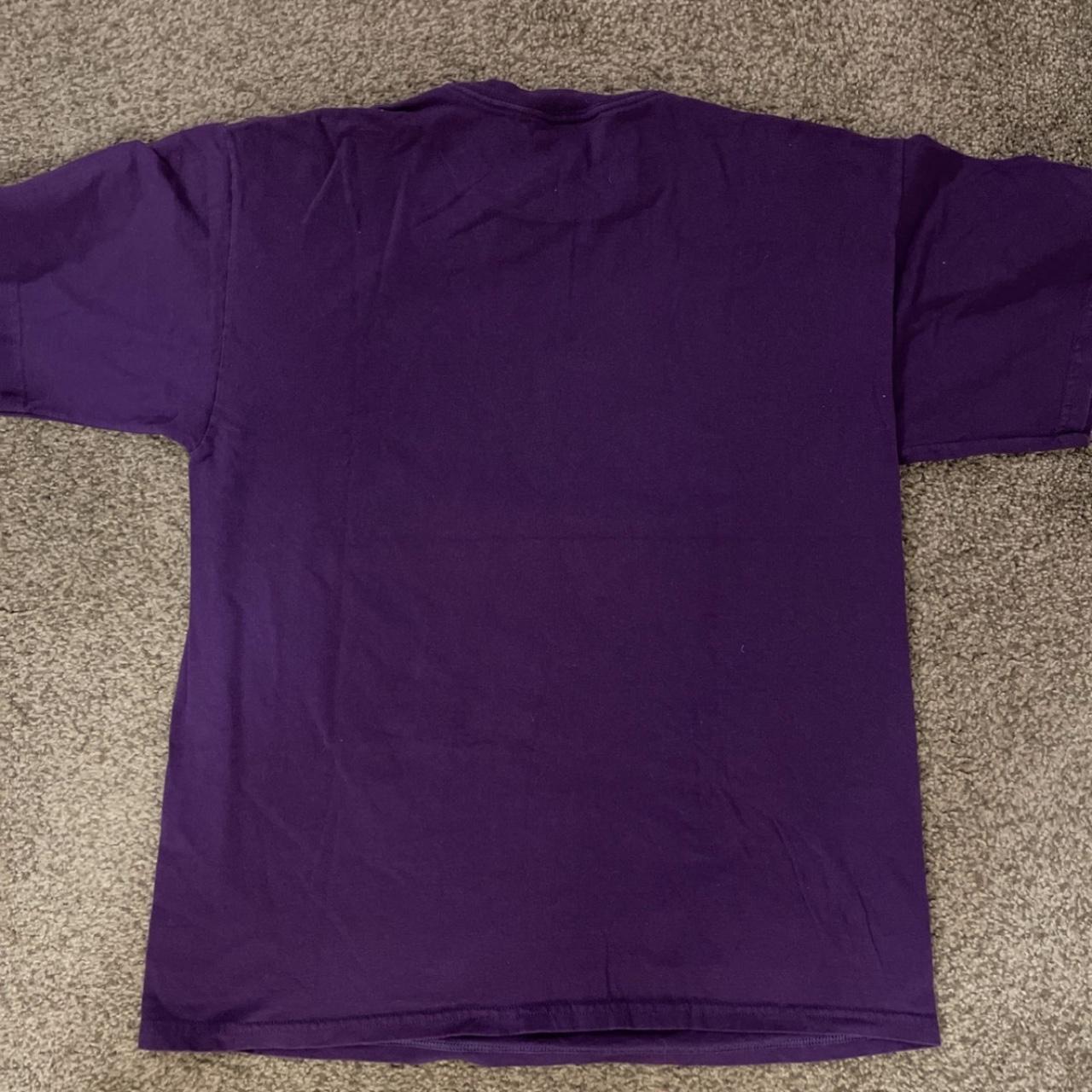 This is a vintage 1998 Minnesota Vikings shirt in... - Depop