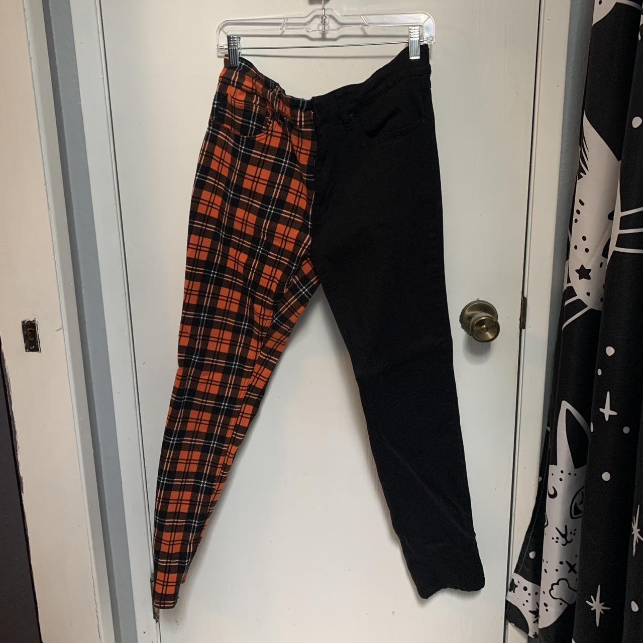 Hot Topic Men's Black and Orange Jeans | Depop