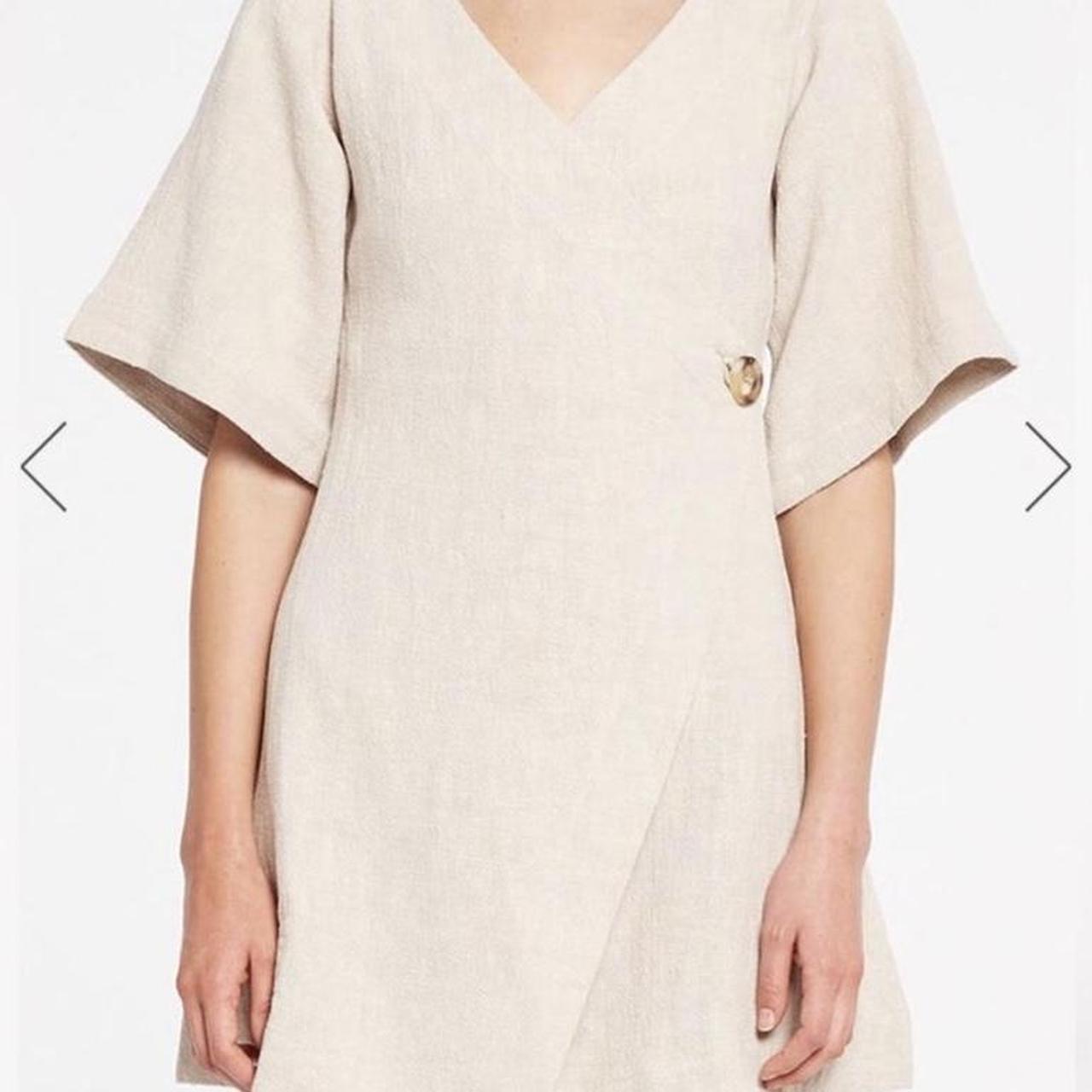 ZULU & ZEPHYR bone mini dress, size 8. Beautiful... | Depop