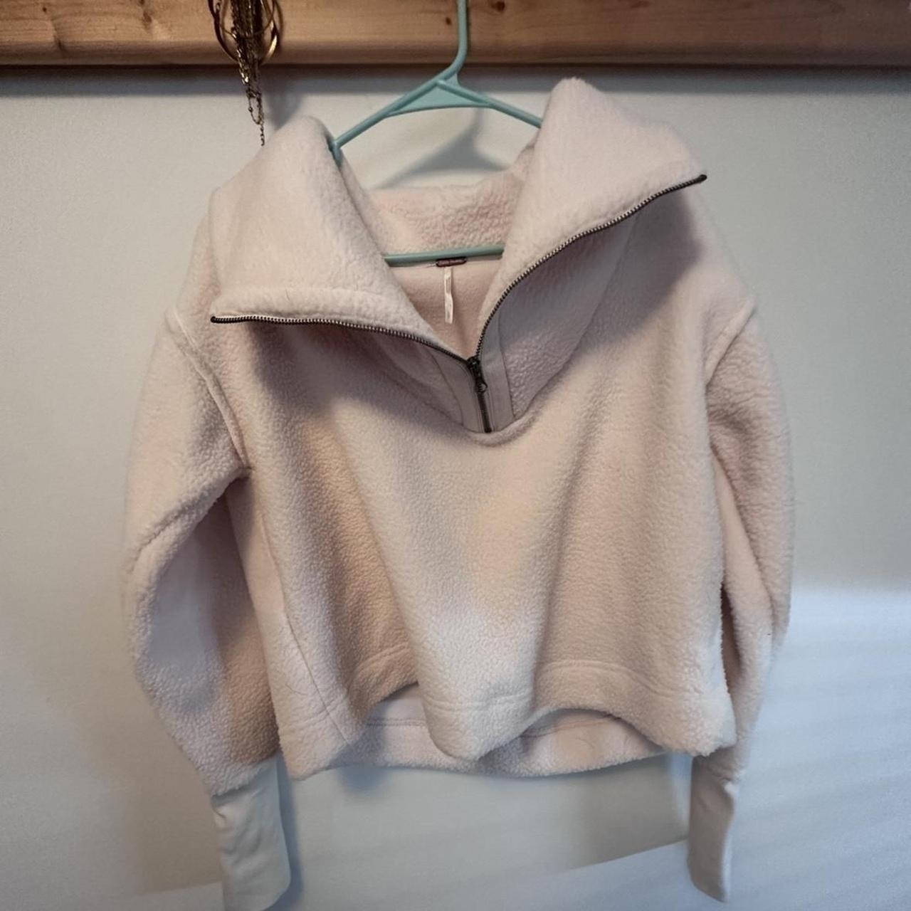 Free People Poppy Fleece Pullover, Size Small, NWOT - Depop