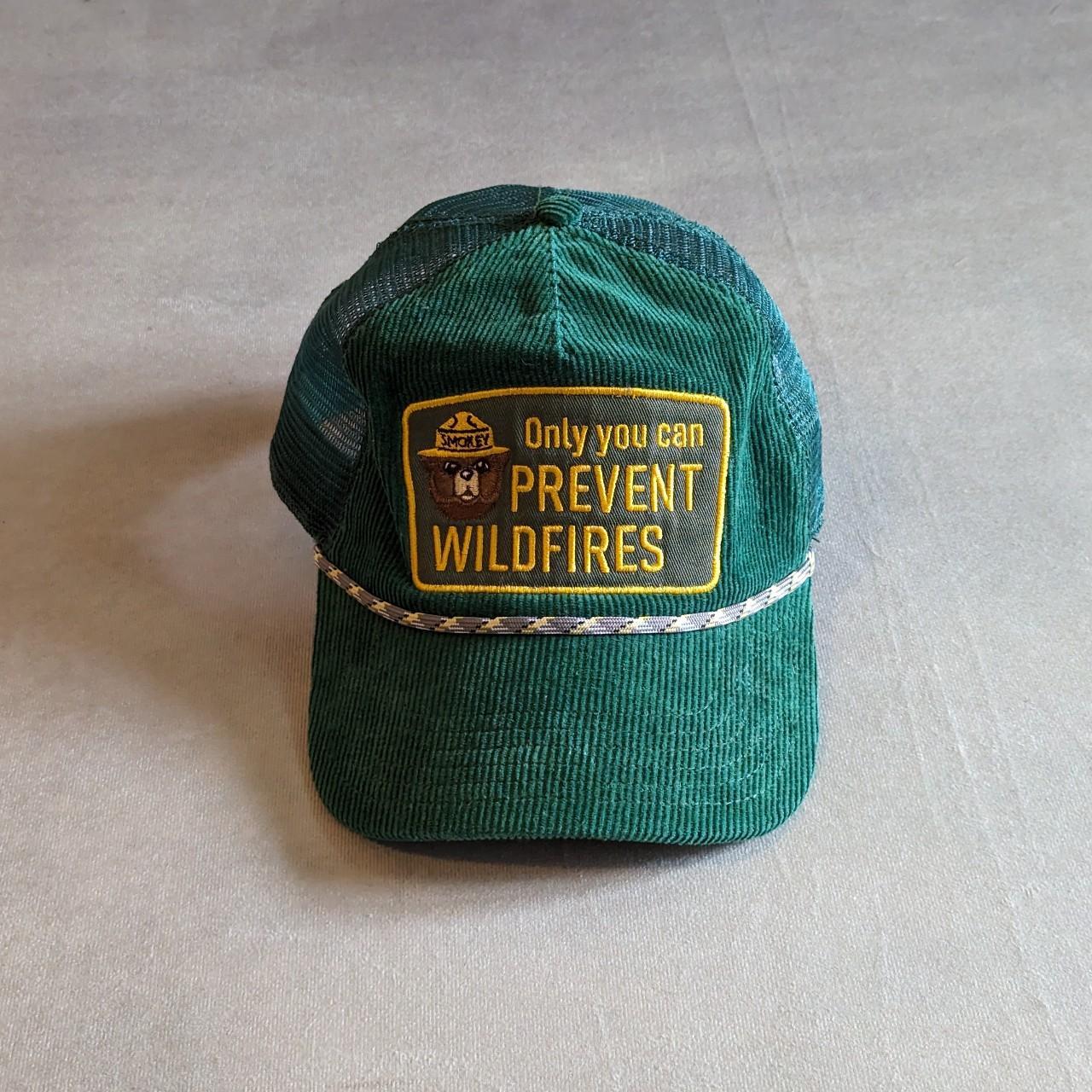 VINTAGE 'ONLY YOU CAN PREVENT WILDFIRES' TRUCKER... - Depop
