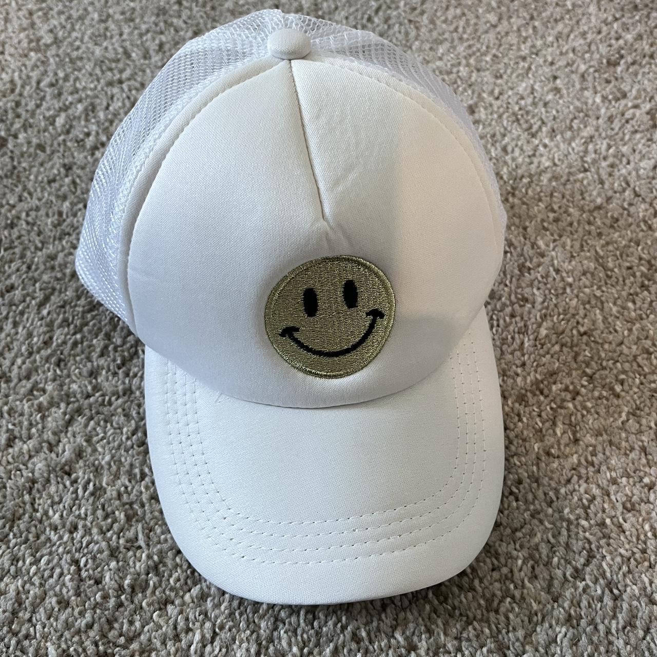 Smiley face hat Never worn - Depop