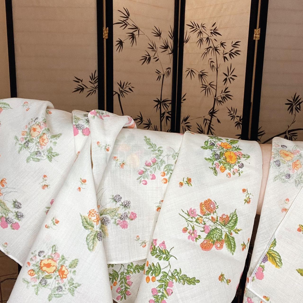 Bundle of 4 Head scarf / tablecloth / ascot