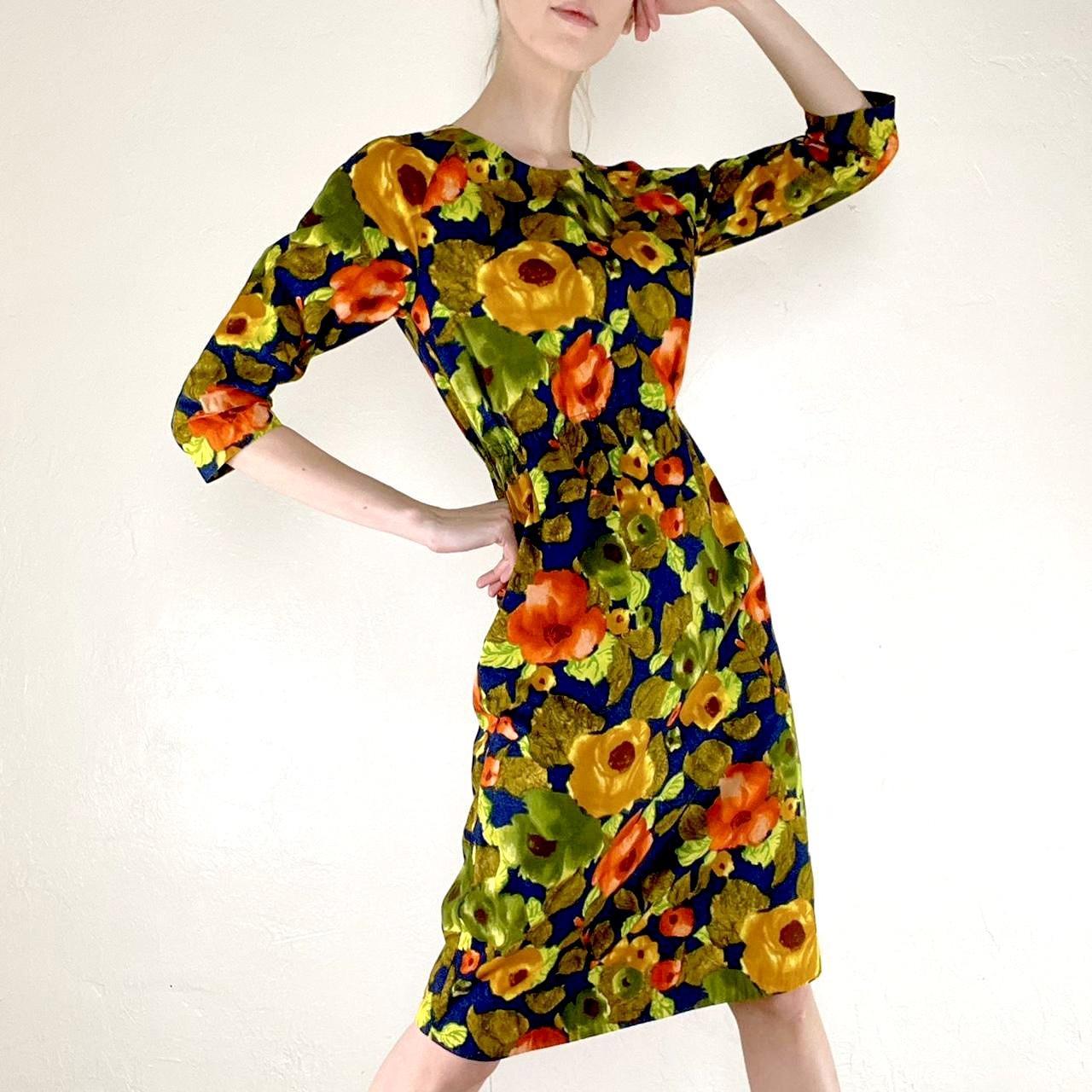 💙💚🧡 VINTAGE 60s floral dress 💙💚🧡 This GORGEOUS... - Depop