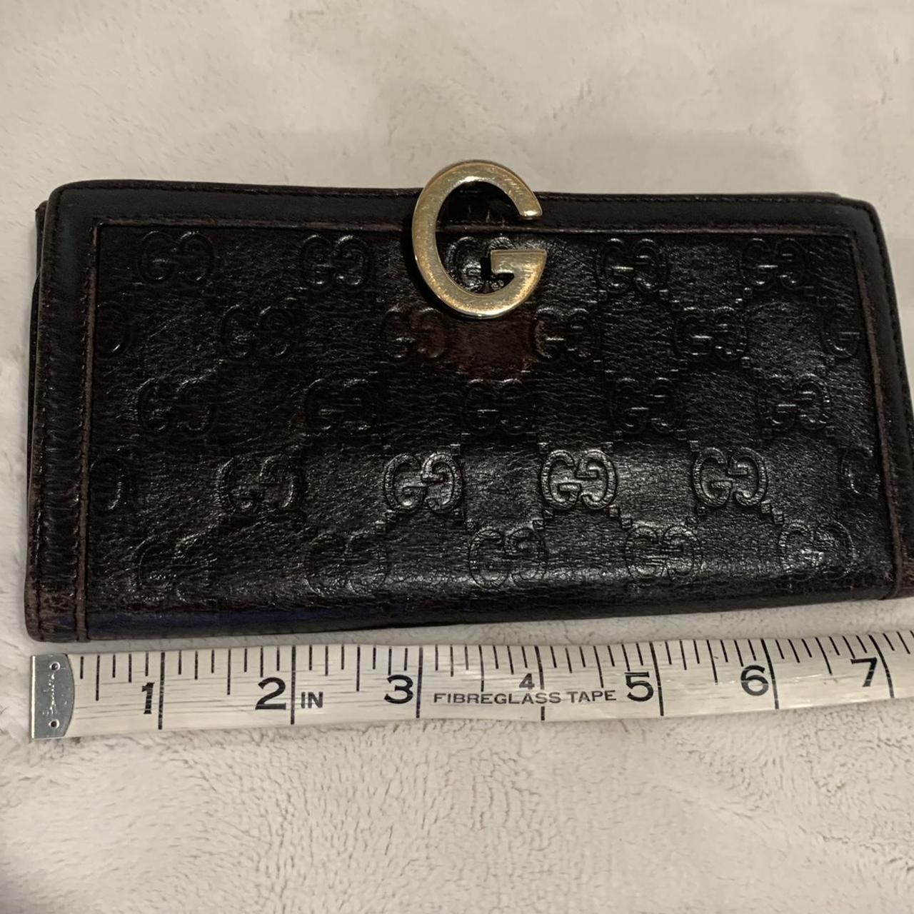 Authentic GUCCI Wallet Yes this is an authentic... - Depop