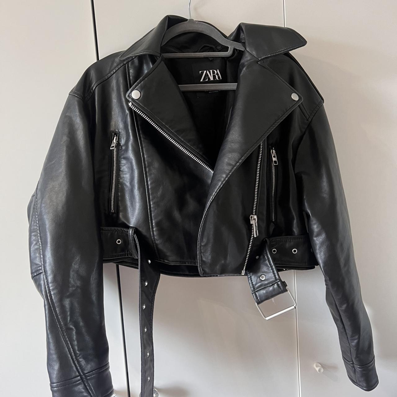 🤍Black Zara cropped jacket In perfect condition,... - Depop