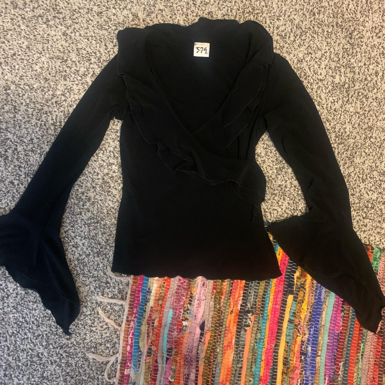 goth batwing sleeve top! i love this sm i just never... - Depop