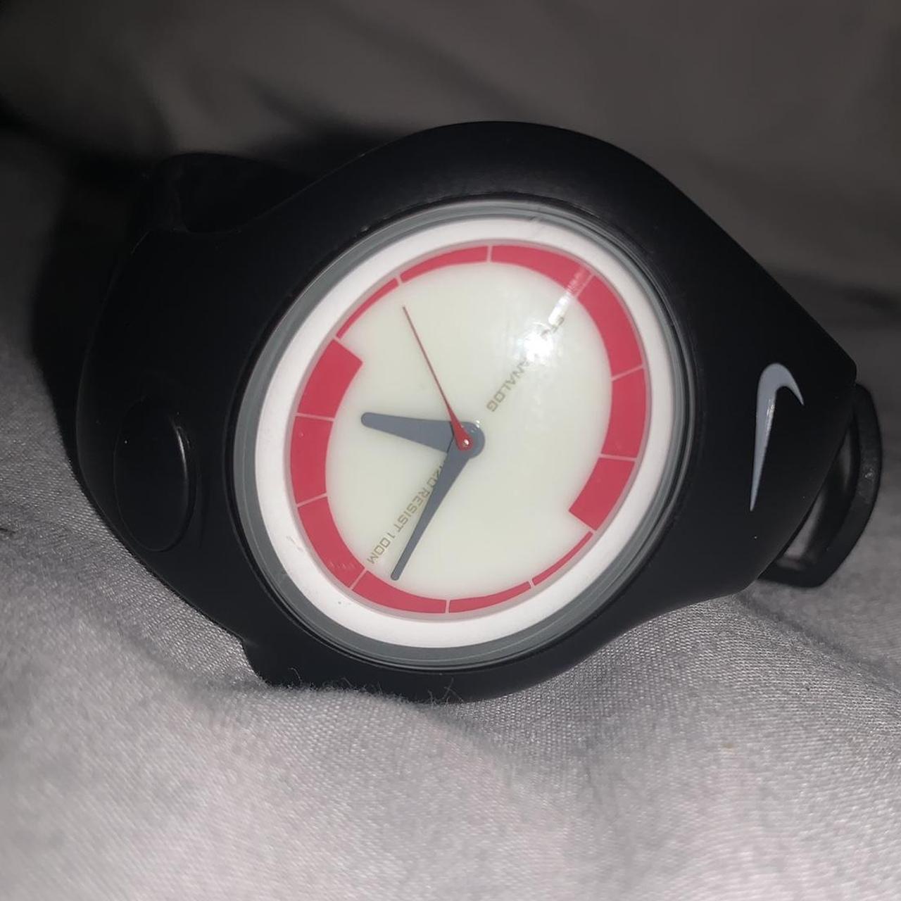 Nike Men's Black Watch | Depop