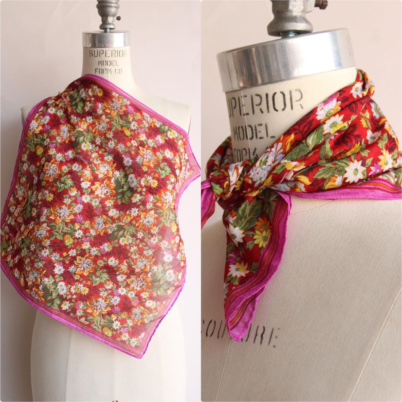 Charming vintage scarf circa the 1980s or 1990s.... - Depop