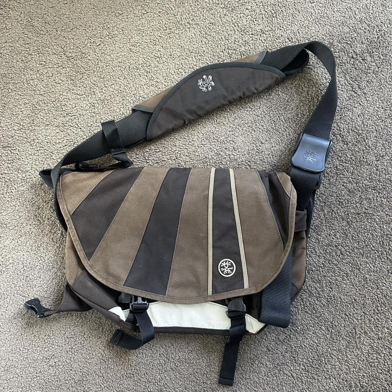 pristine ⭐️⭐️⭐️⭐️⭐️ crumpler brown messenger bag the... | Depop