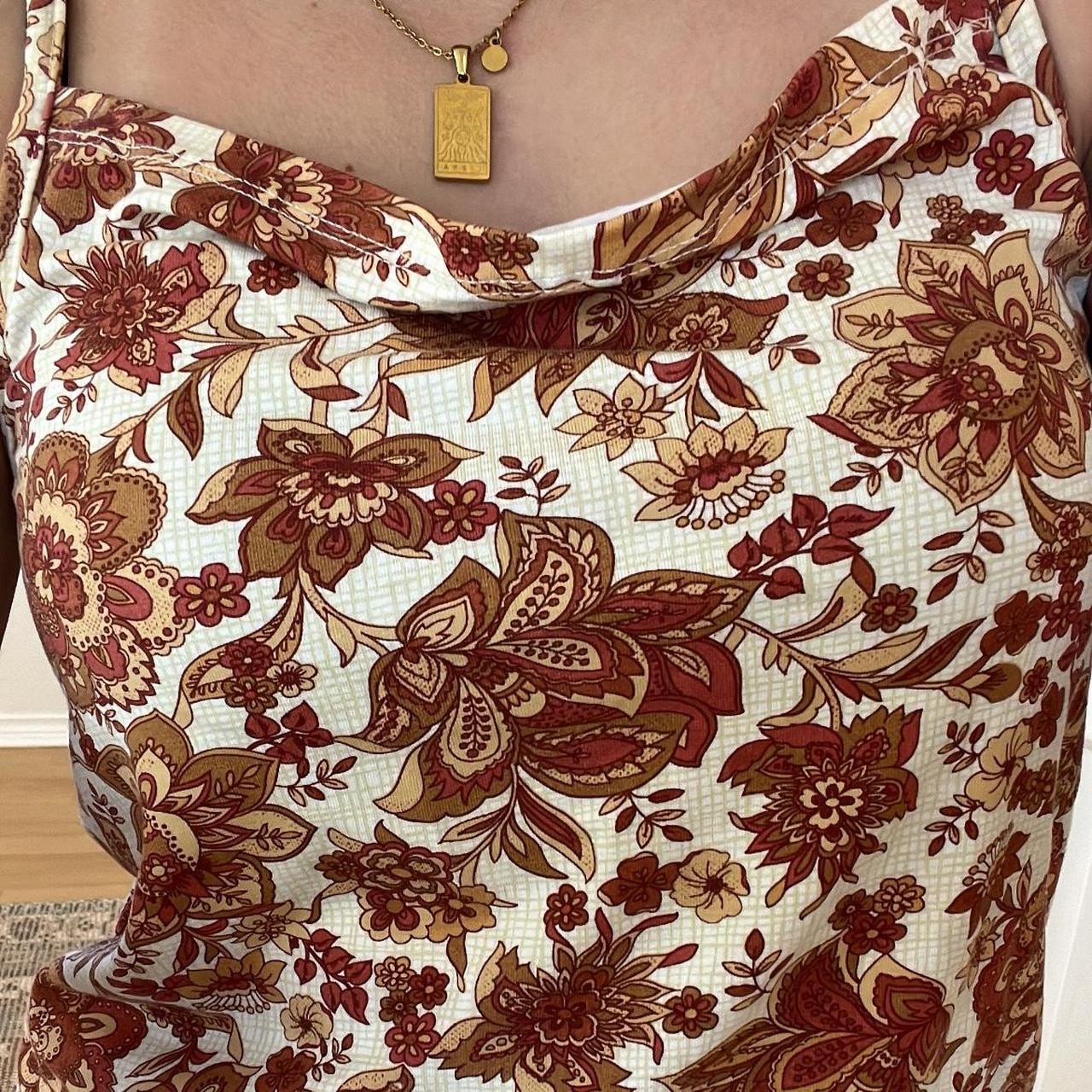 Women Ghanda top Worn a few times and love it Size -... - Depop