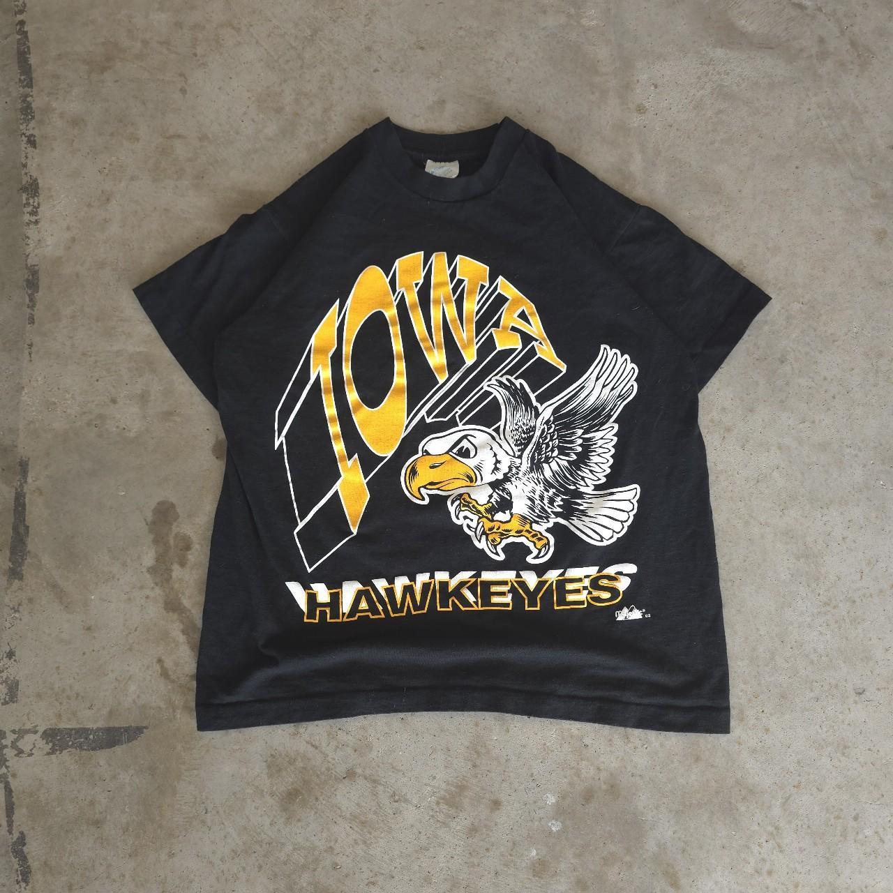 Vintage Iowa Hawkeyes graphic single stitch black... | Depop