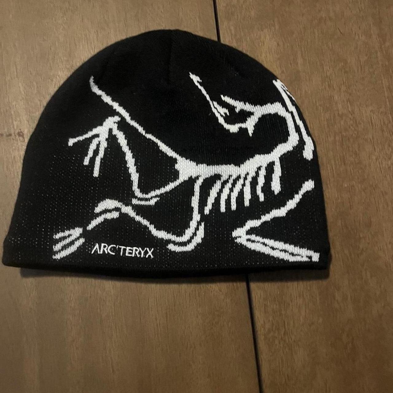 Arcteryx Beanie Black & White, 1 size fits... - Depop Arcteryx Beanie Black & White, 1 size fits... - Depop