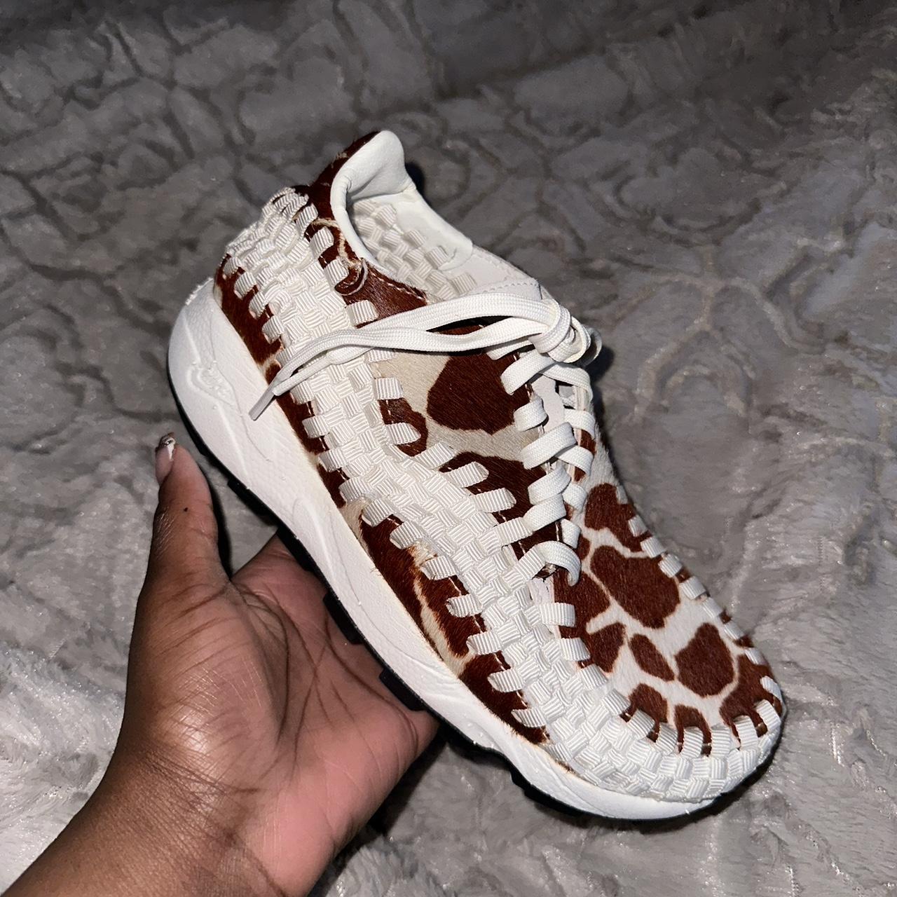 Brand New Nike air footscape woven - Depop