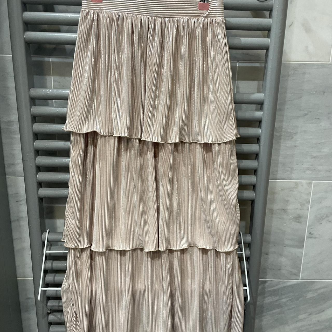 Cute mermaids core midi skirt #mermaidcore #pearl... - Depop