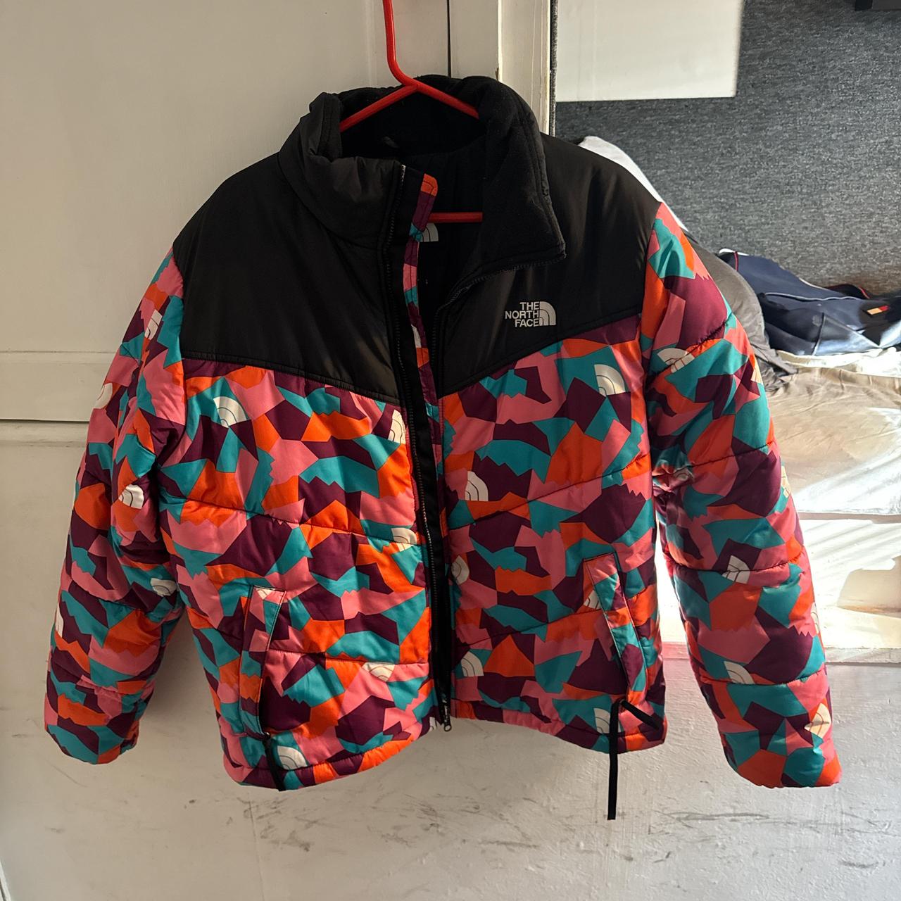 The North Face multicoloured puffer jacket Little... - Depop